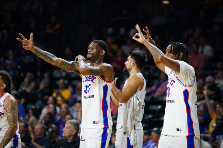 Mass Street zooms through Elam Ending, knocks off Florida TNT 76-59 ...